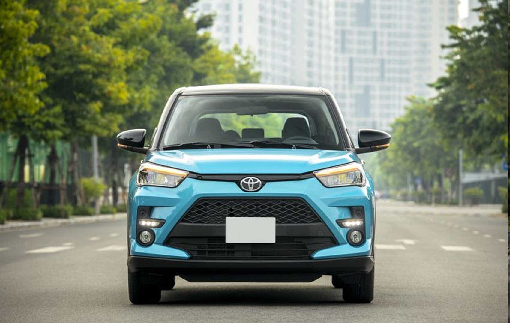 اجاره تویوتا رایز (لیست قیمت+ شرایط آسان) - سعادت رنت