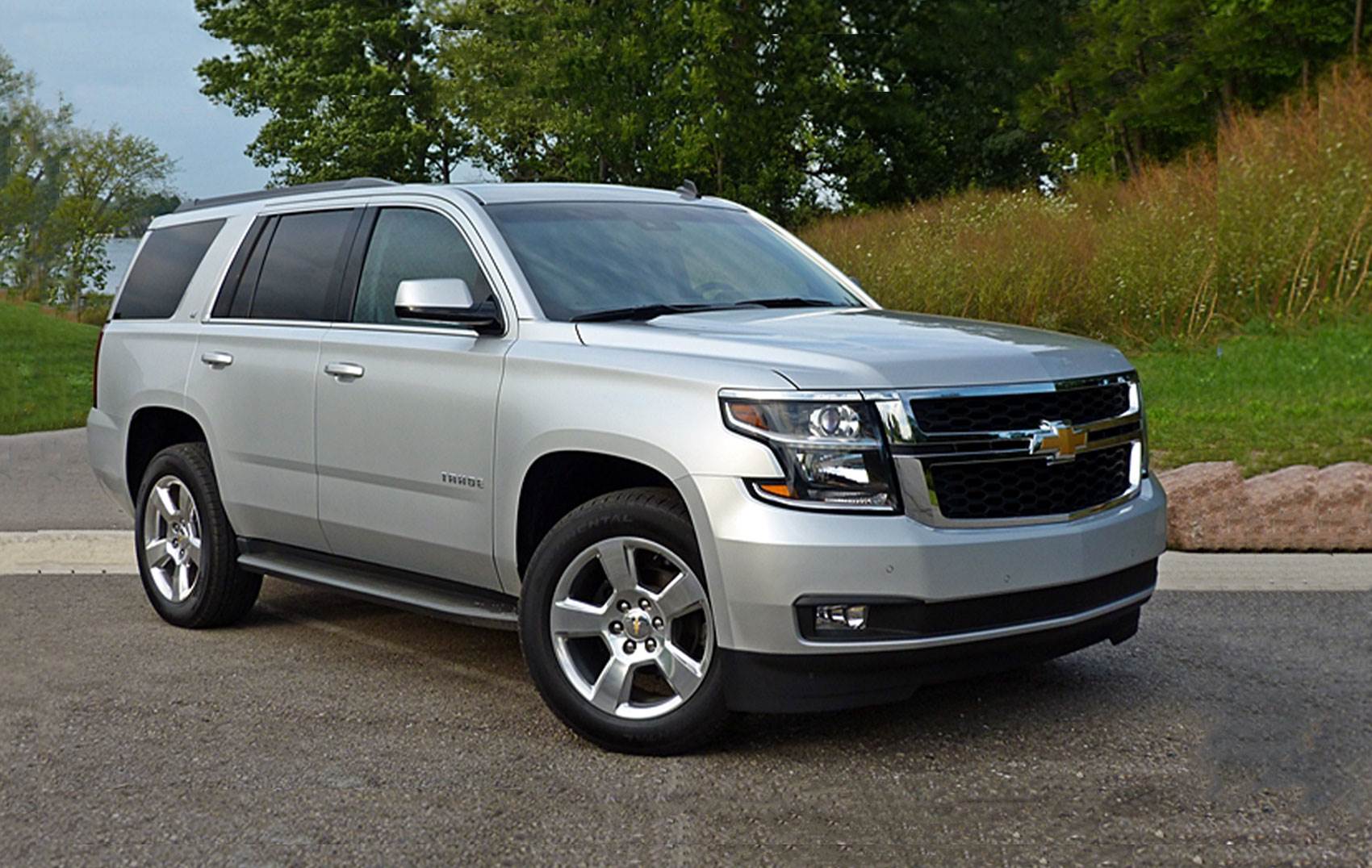 Chevrolet Tahoe car rental in Dubai | Saadatrent